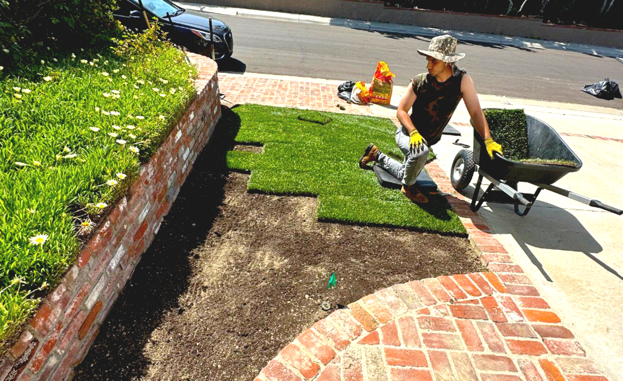 From Design to Installation – Complete Landscaping Solutions
